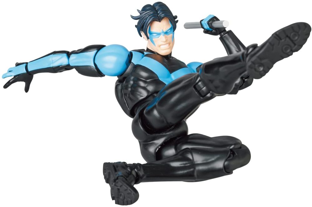 Merch: Neue MAFEX Nightwing Actionfigur zu Batman: Hush | BATMAN NEWS.de