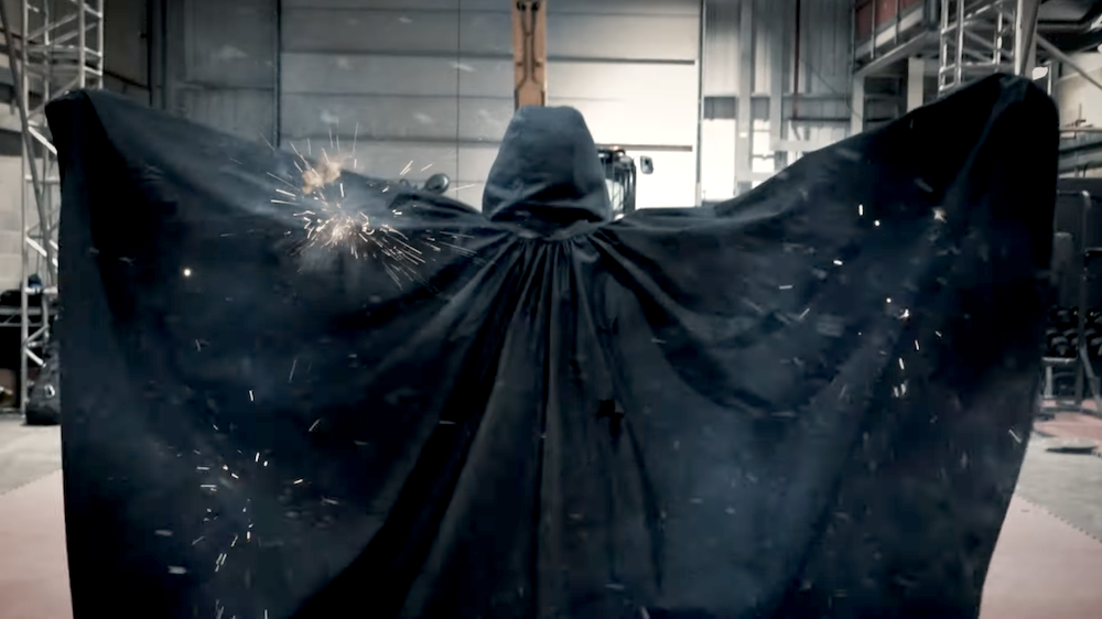 The Flash: Die Stunts im Testvideo | BATMAN NEWS.de